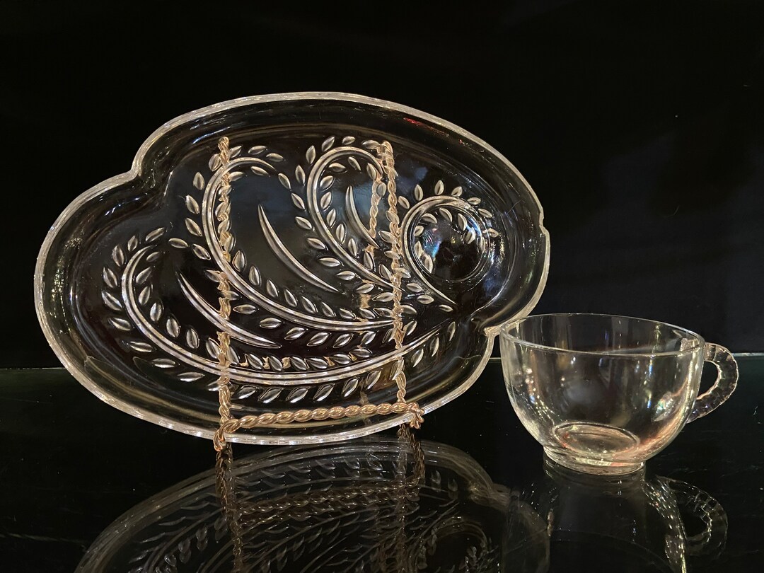 Federal Homestead Snack Set Chipped - Etsy