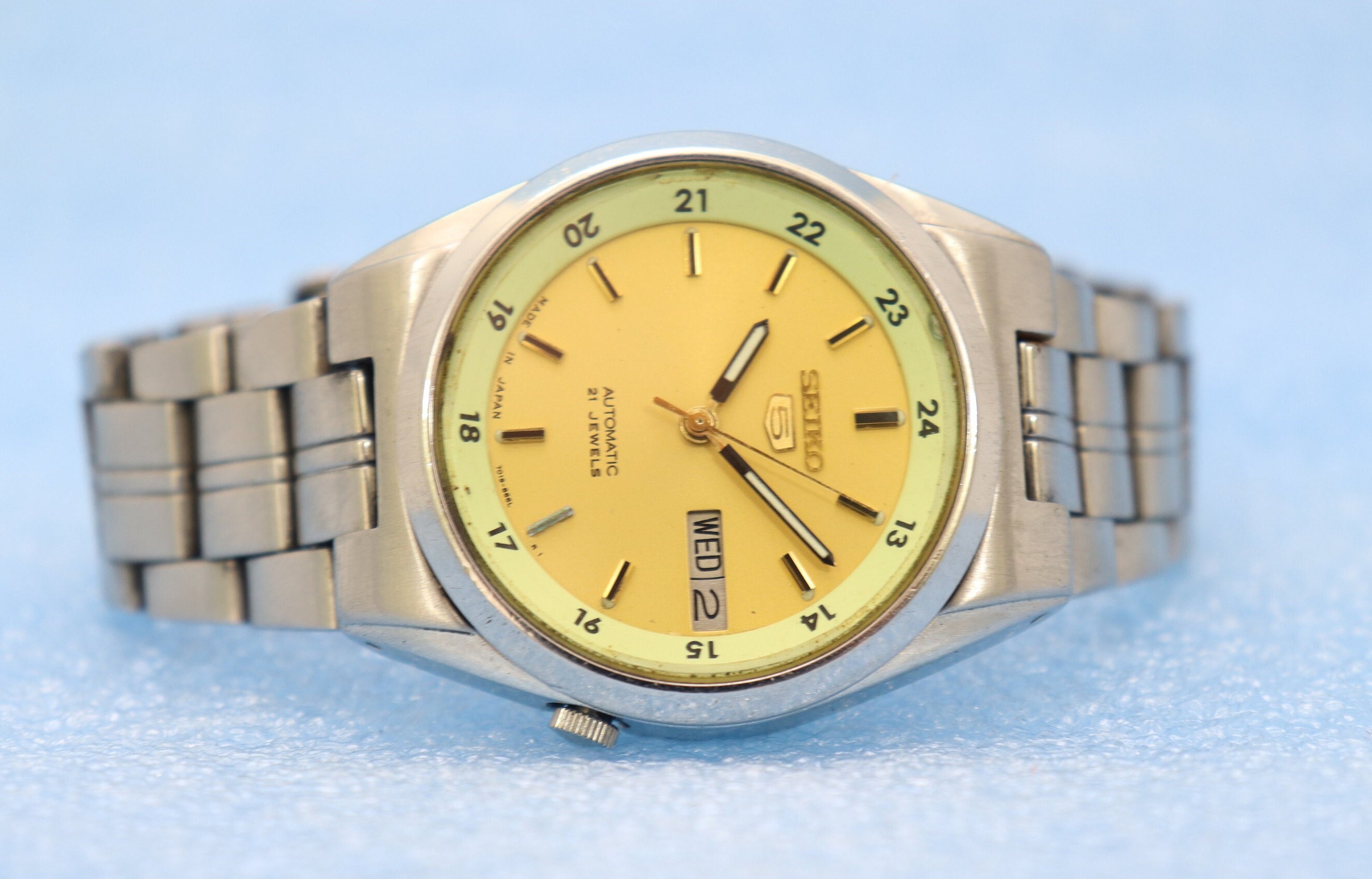 Vintage Seiko 5 Automatic Day Date Movement No. 7009A Japan - Etsy