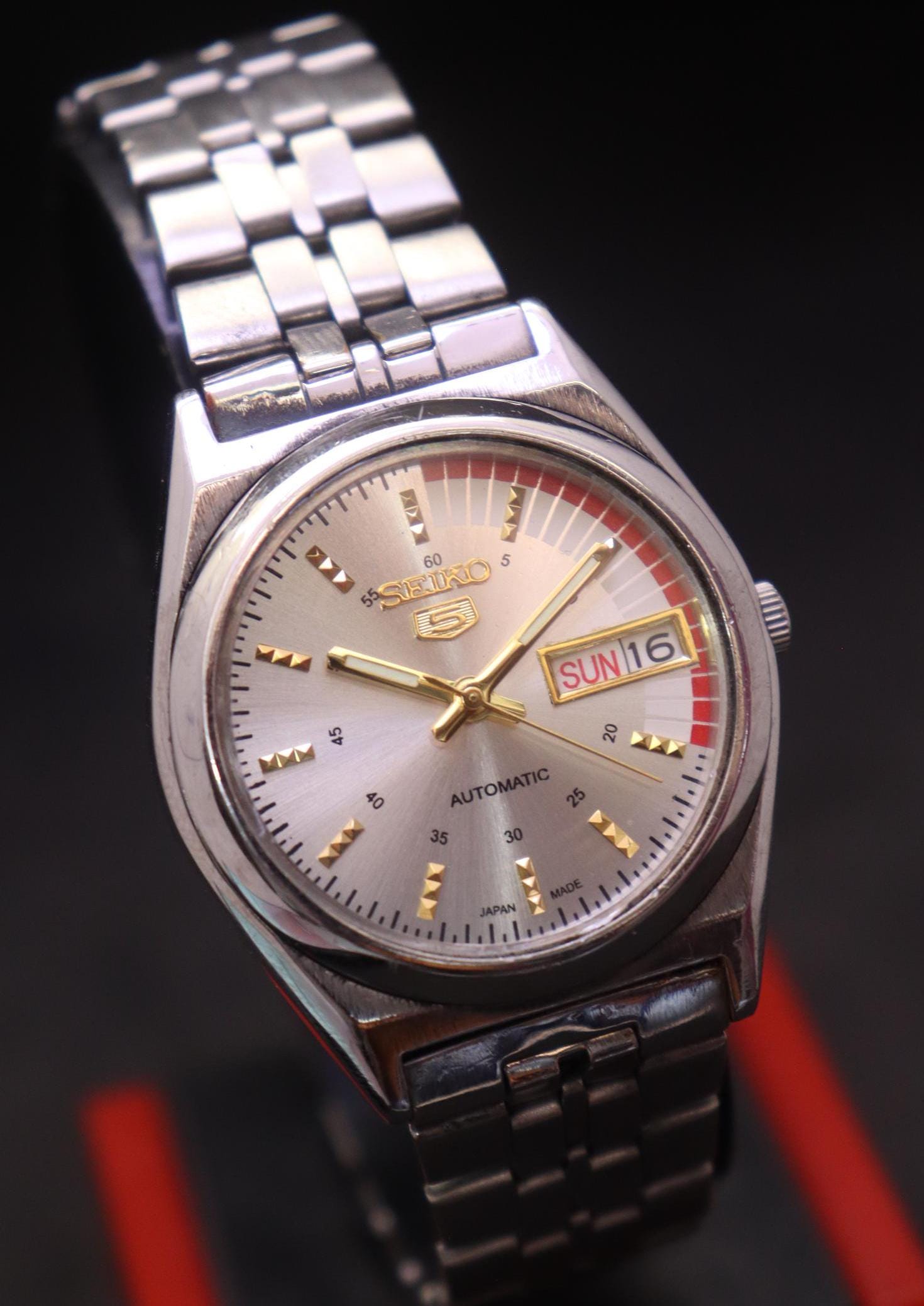 Vintage Seiko 5 Automatic Day Date Movement No. 7s26a Japan Made Men's ...
