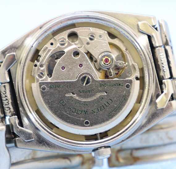 vintage citizen automatic day date movement no. 8200A… - Gem
