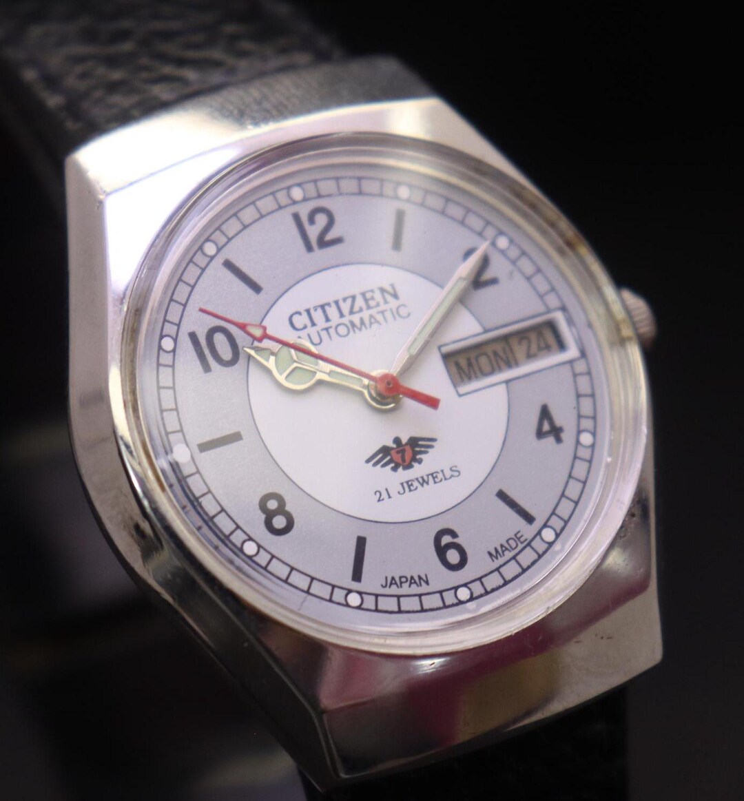 Vintage Citizen Automatic Day Date Movement No. 8200A Japan Made Men's ...