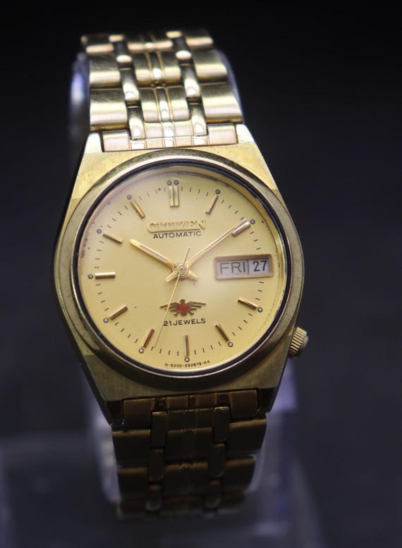vintage citizen automatic day date movement no. 8200A… - Gem