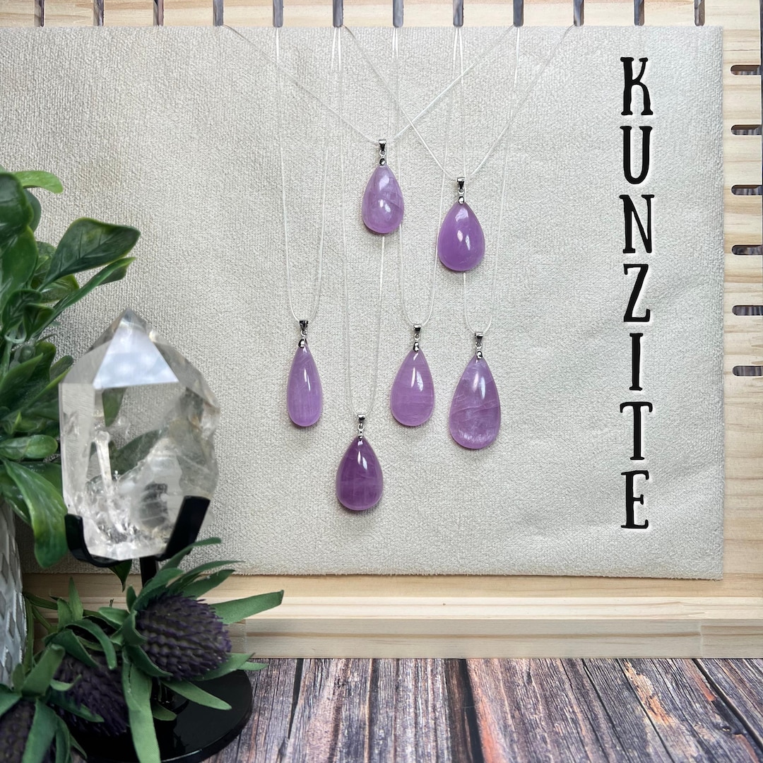 High Quality Cat Eye Kunzite Pendant, Purple Kunzite Crystal Pendant ...