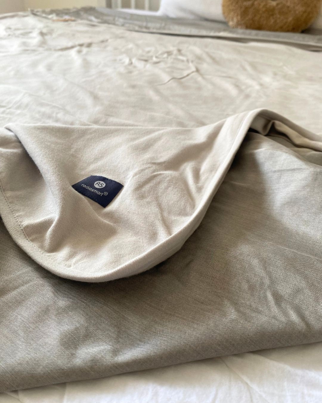 Radia Smart® EMF Protection Bed Blanket, Mega Large 100% Cotton EMF ...