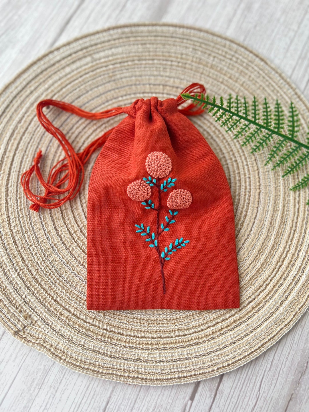 Floral Drawstring Bag Embroidery, Embroidered Hydrangea Pouch, Daisy ...