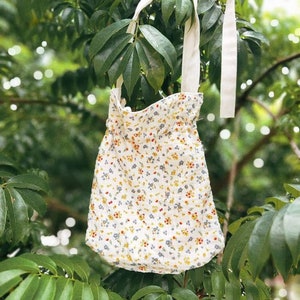 Drawstring Flower Garden Embroidered Linen Tote Bag, Shoulder Bag ...