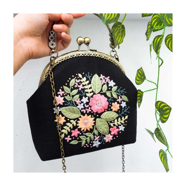 Embroidered Purse - Etsy