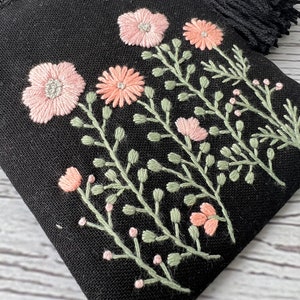 Flower Hand Embroidered Coin Pouch, Card Holder, Linen Pouch ...