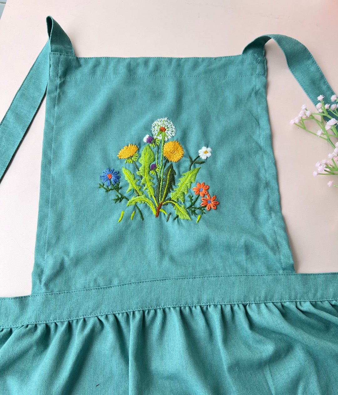 Personalized Hand Embroidered Apron Women, Floral Garden Embroidered ...