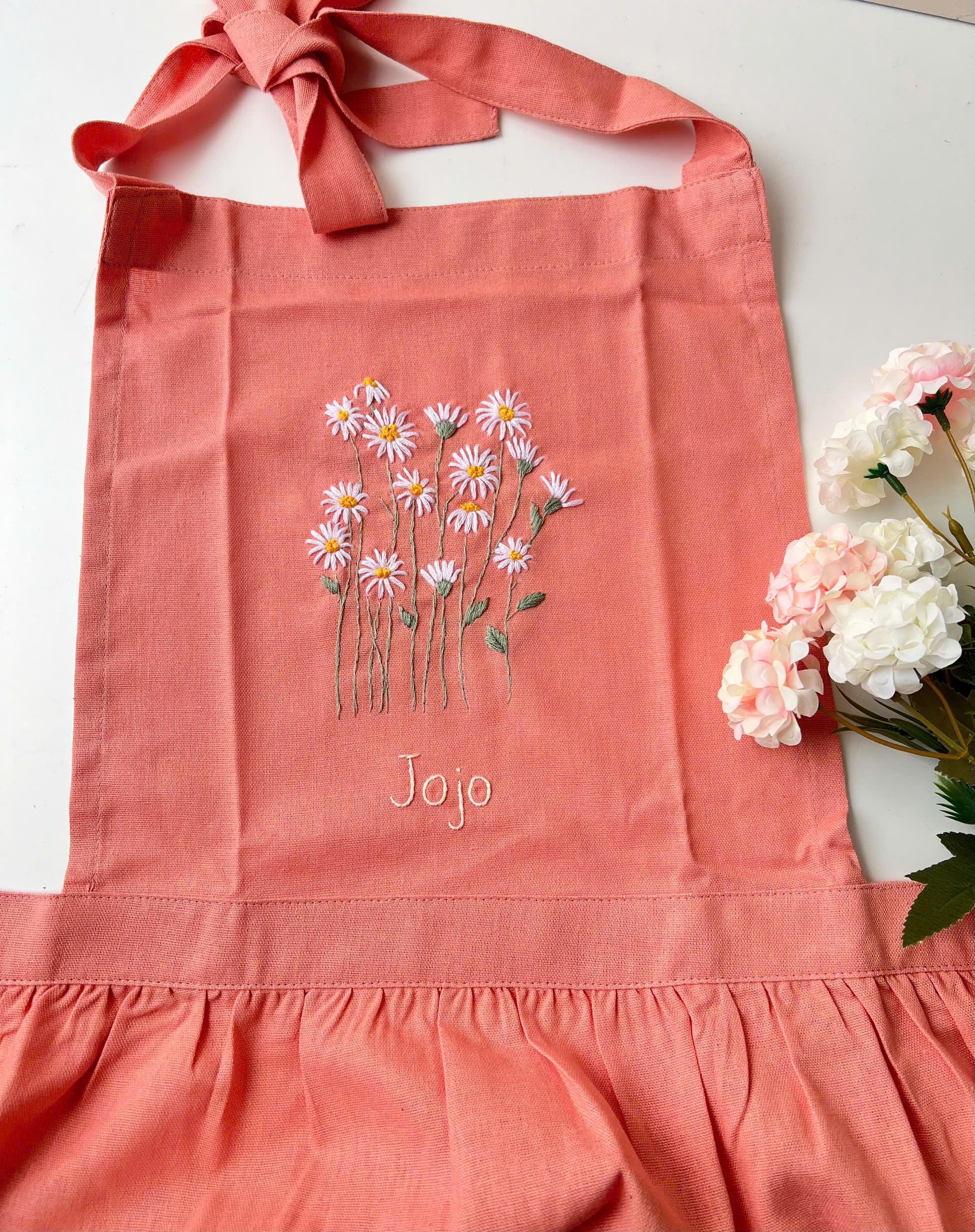 Daisy Embroidered Apron for Women, Personalized Hand-embroidered Apron ...