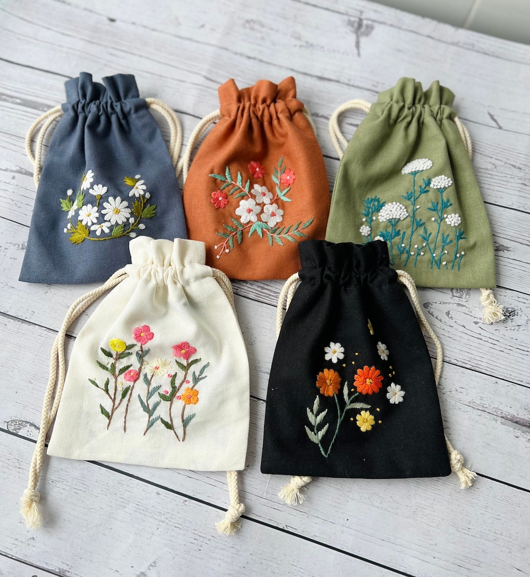 Floral Drawstring Bag Embroidery, Embroidered Floral Pouch, Daisy ...