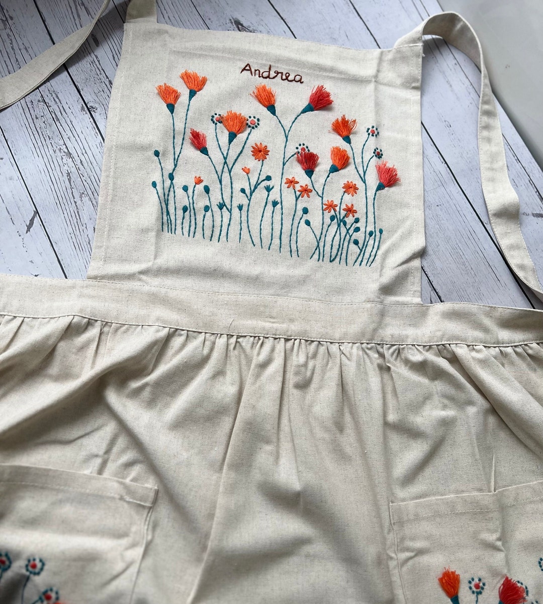 Floral Embroidered Apron for Women, Personalized Hand-embroidered Apron ...
