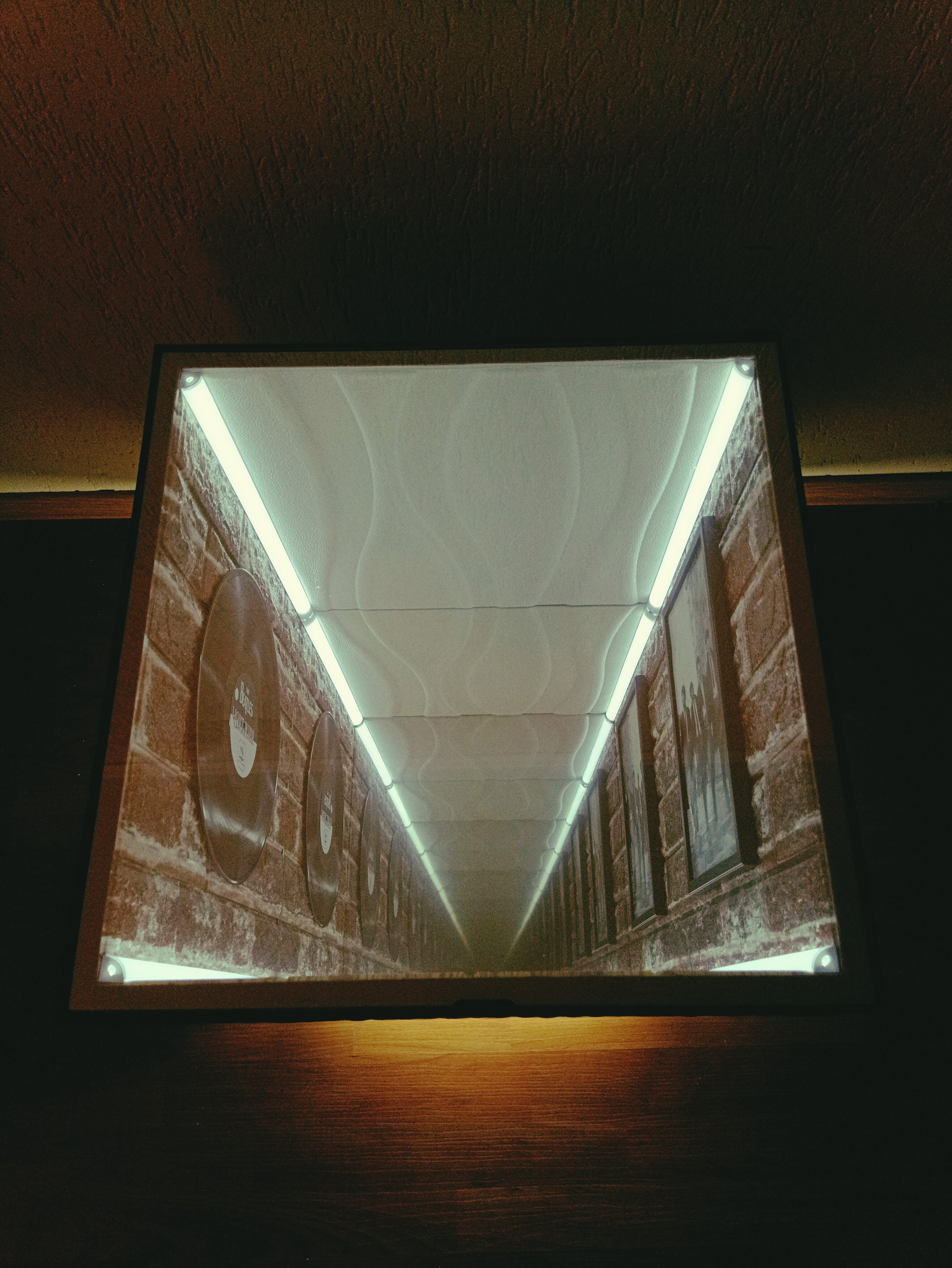 Infinity Mirror, USB Powered Remote Control Table, Infinity Illusion ...