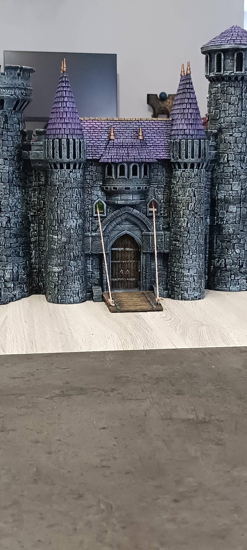 Escudo de Mestre de Jogo Castelo Pintado à Mão – Torre de Dados Modular ...