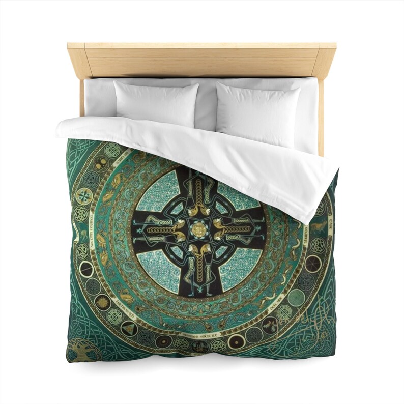 Celtic Knotwork Duvet Cover: Irish Bedroom Decor, Microfiber Bedding ...