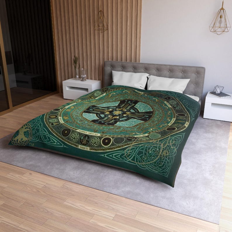 Celtic Knotwork Duvet Cover: Irish Bedroom Decor, Microfiber Bedding ...