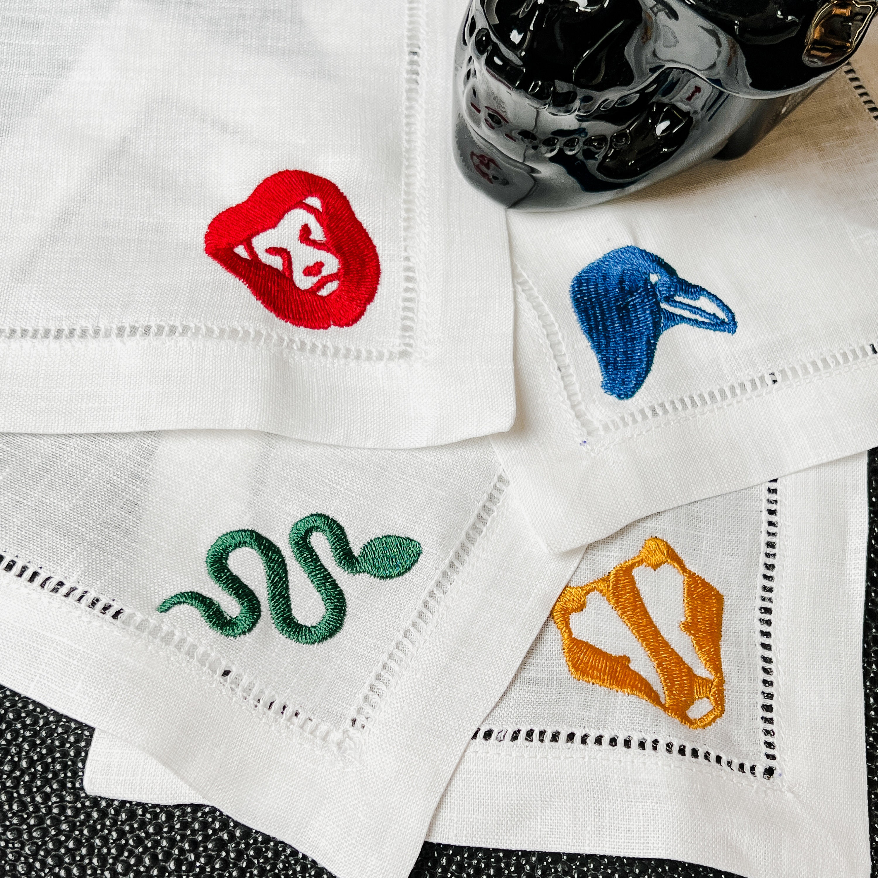 Hogwarts House Mascots Embroidered Linen Cocktail Napkins set of 4 ...