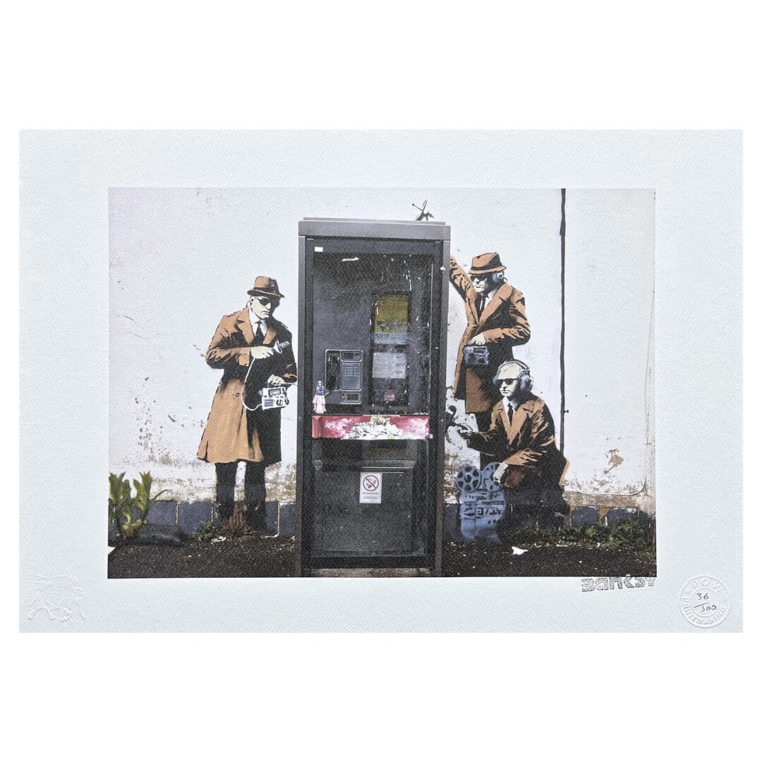 BANKSY - Spy Booth - Numbered Edition 36/500, 50 X 35 Cm #banksy #mural ...