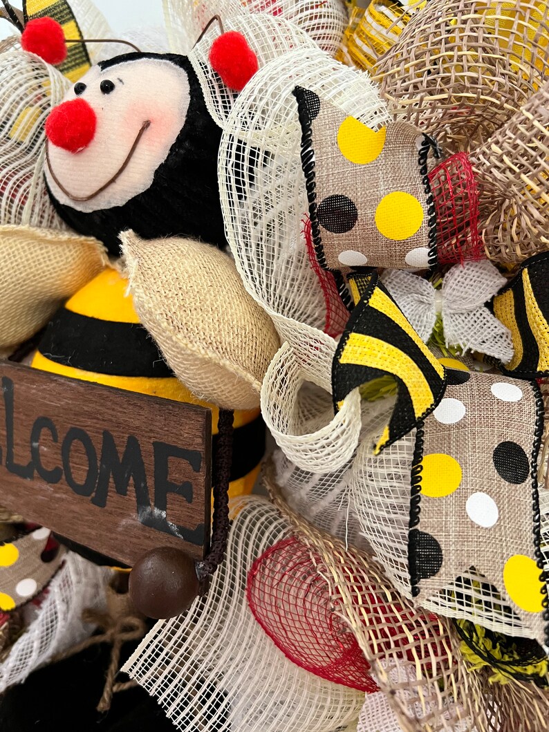 Bumble Bee Welcome Wreath - Etsy