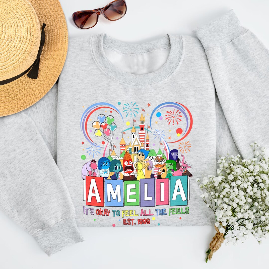 Camisa personalizada del castillo de 2 personajes de Inside Out ...