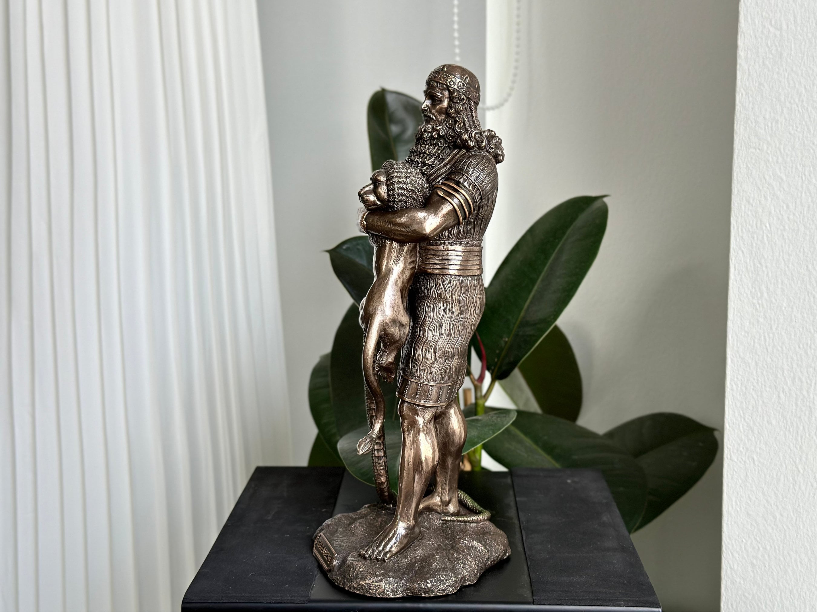 Gilgamesh Statue, King of Uruk With Baby Lion and Snake, Mesopotamian ...
