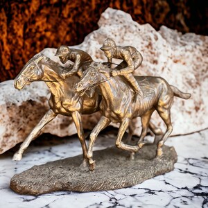 Race Horse Figurine, Horse Collectable Sculpture, Galloping Horse ...