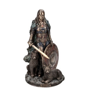 Goddess Freya Statue: Norse Beauty in Resin - Etsy