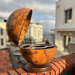 Wooden Mini Bar Globe, 16th Century Map Themed Bar Cabinet Antique ...