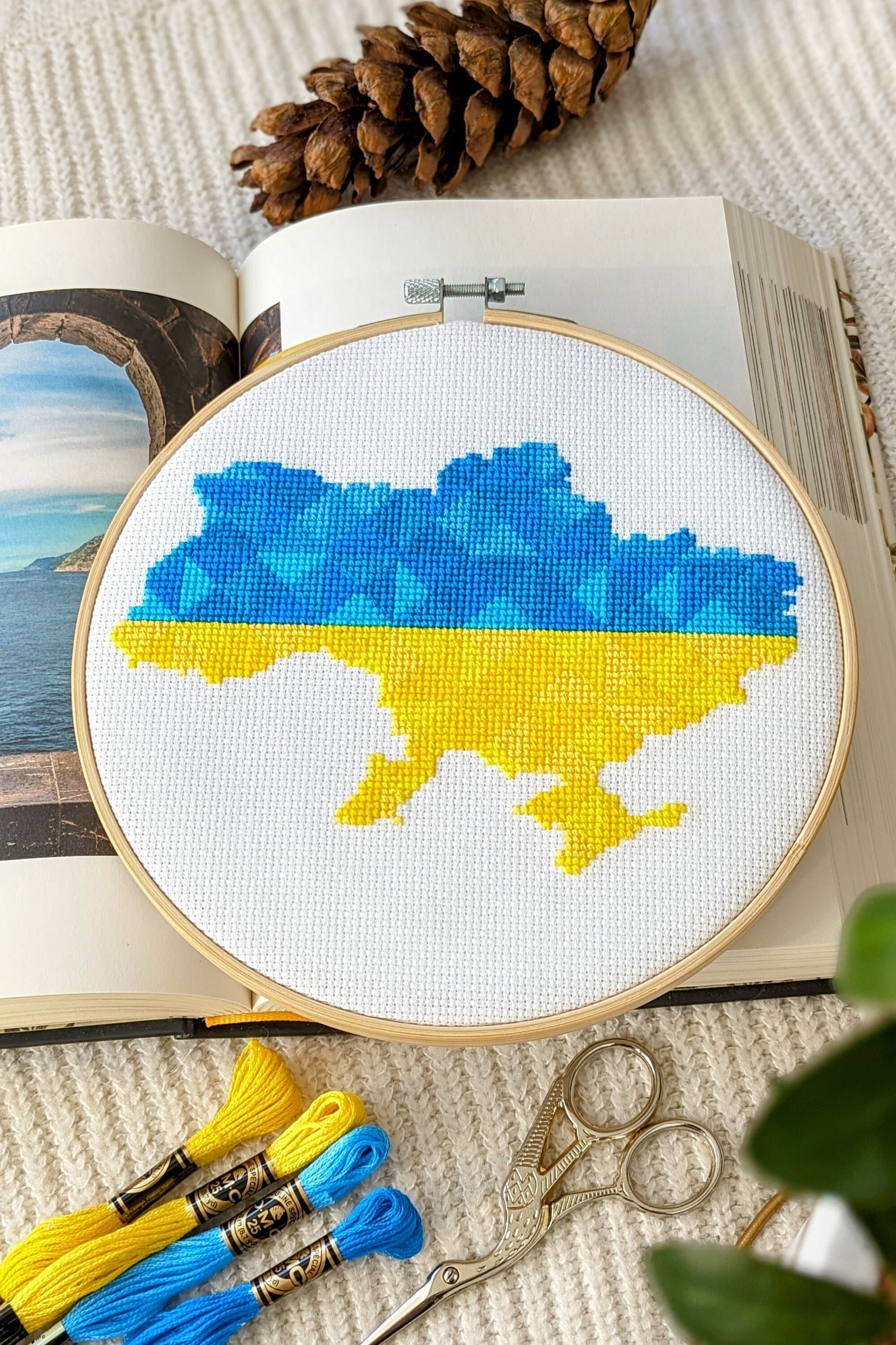 Ukraine Map Cross Stitch Pattern. Wall Decor in National Colors. Modern ...