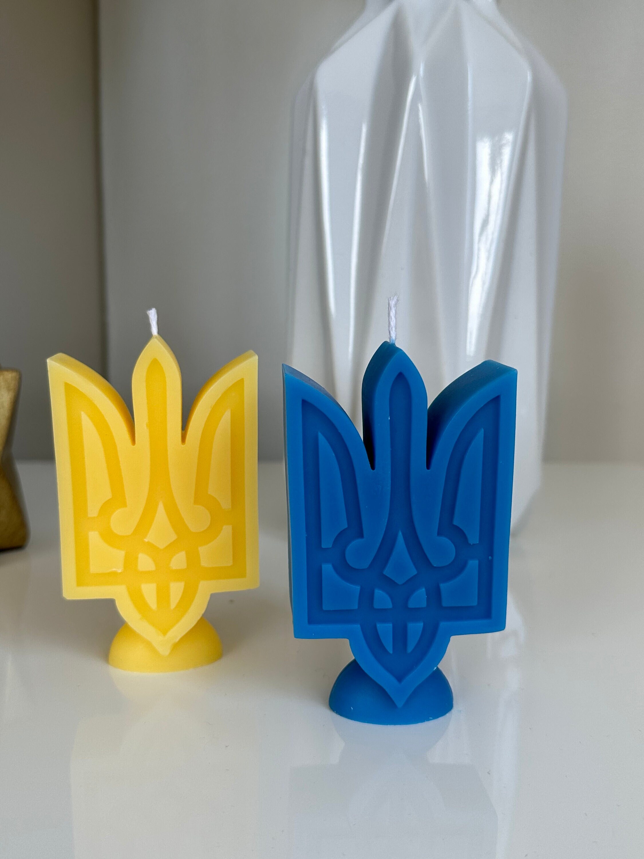 Coat of Arms Candle, Ukrainian Coat of Arms Candle. Organic Soy Candle ...