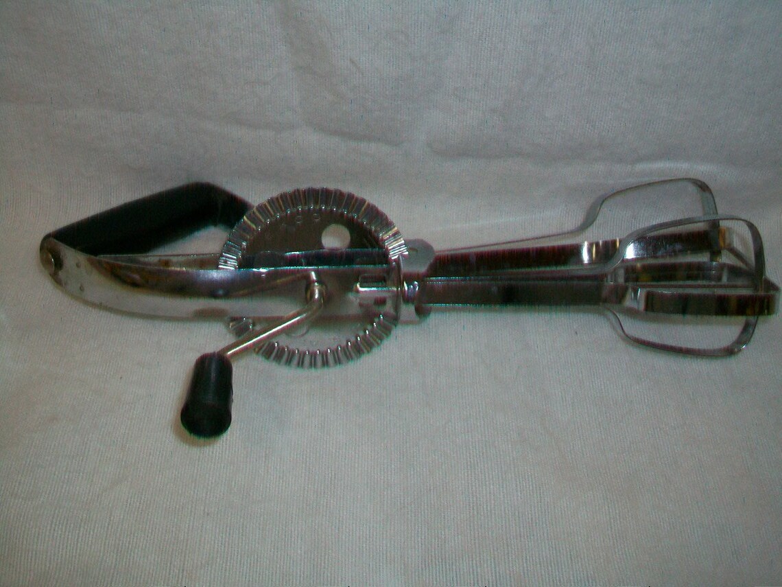 Vintage Ecko Hand Crank Egg Beater Mixer With Angled Handle Stainless ...