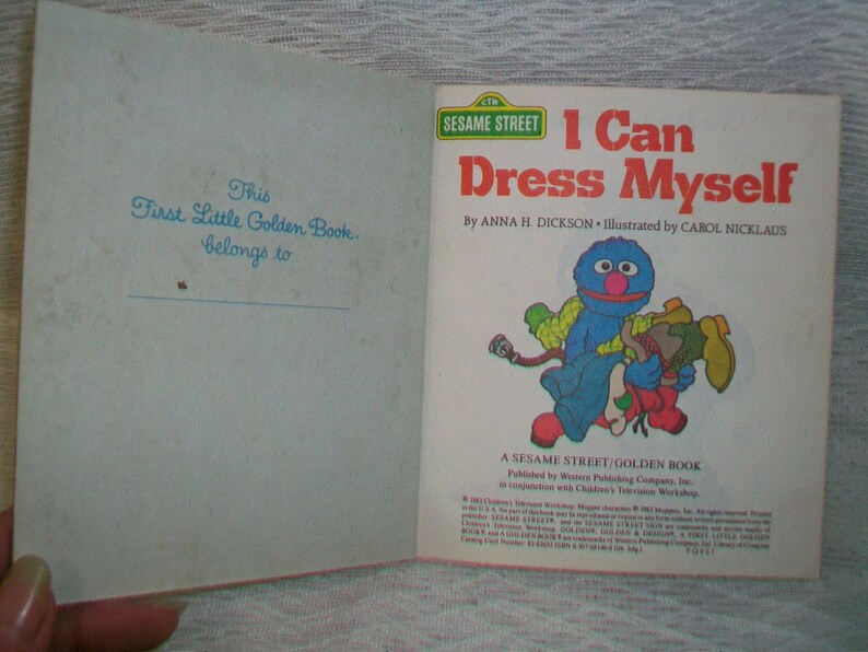 1983 Sesame Street Golden Book i Can Dress Myself Nice Vintage ...