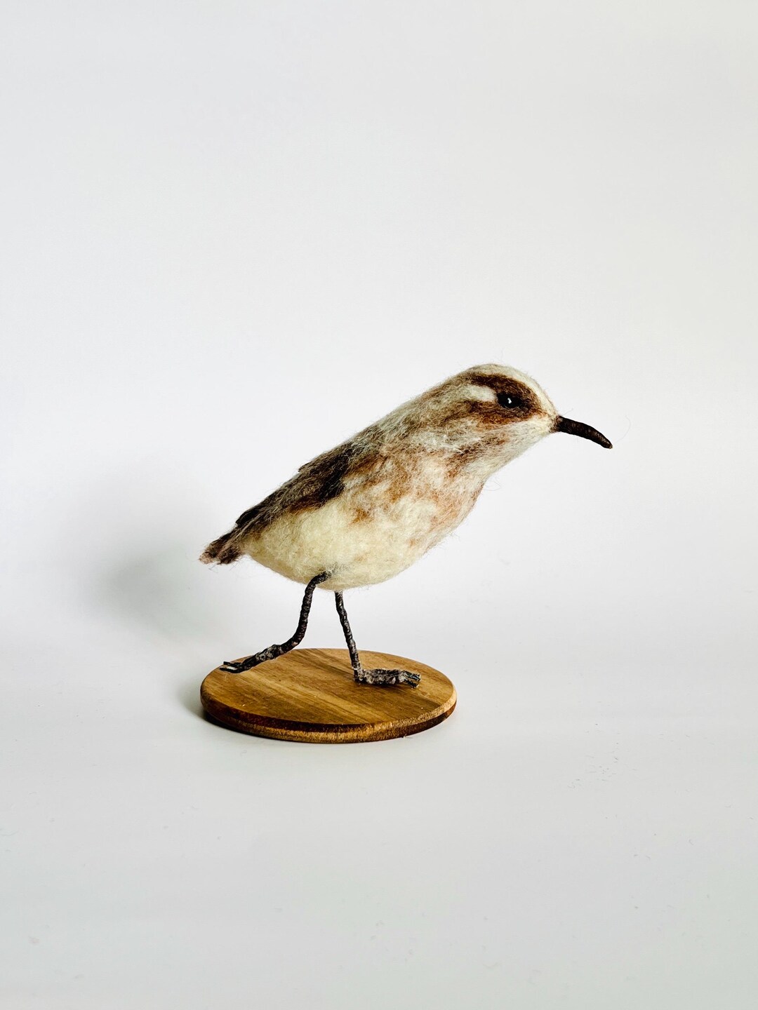 Needle Felted Sandpiper Sculpture: Handmade Bird Art on Acacia Wood - Etsy