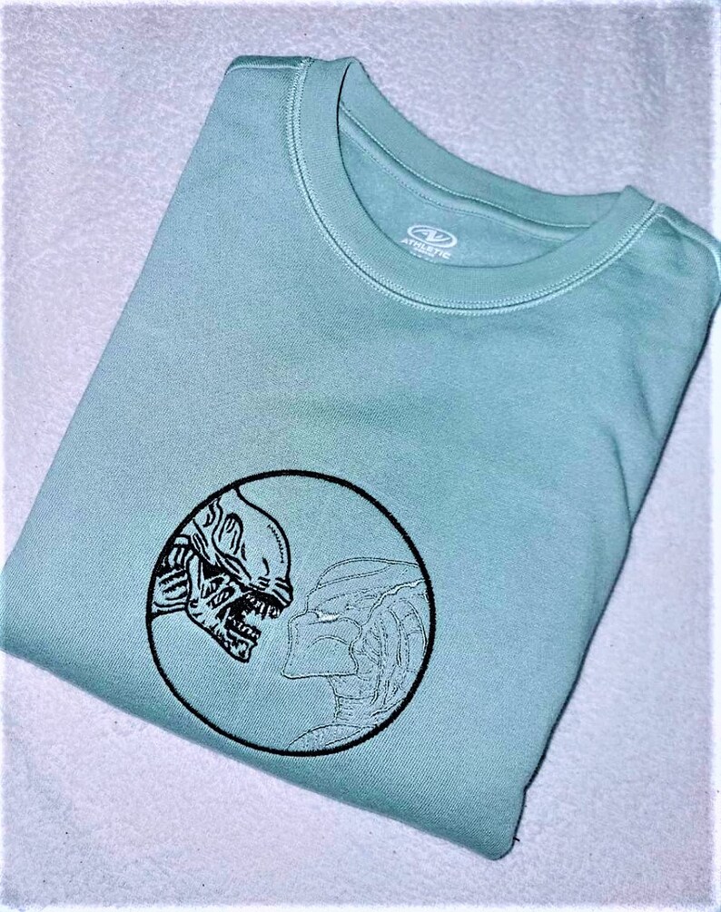 Alien Vs Predator Machine Embroidery Design File - Etsy