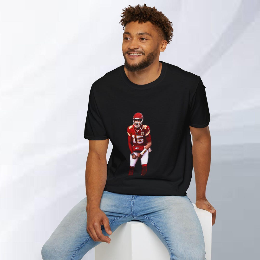 Patrick Mahomes Tshirt, Kansas City Chiefs Tee, Football Fan Shirt, NFL ...