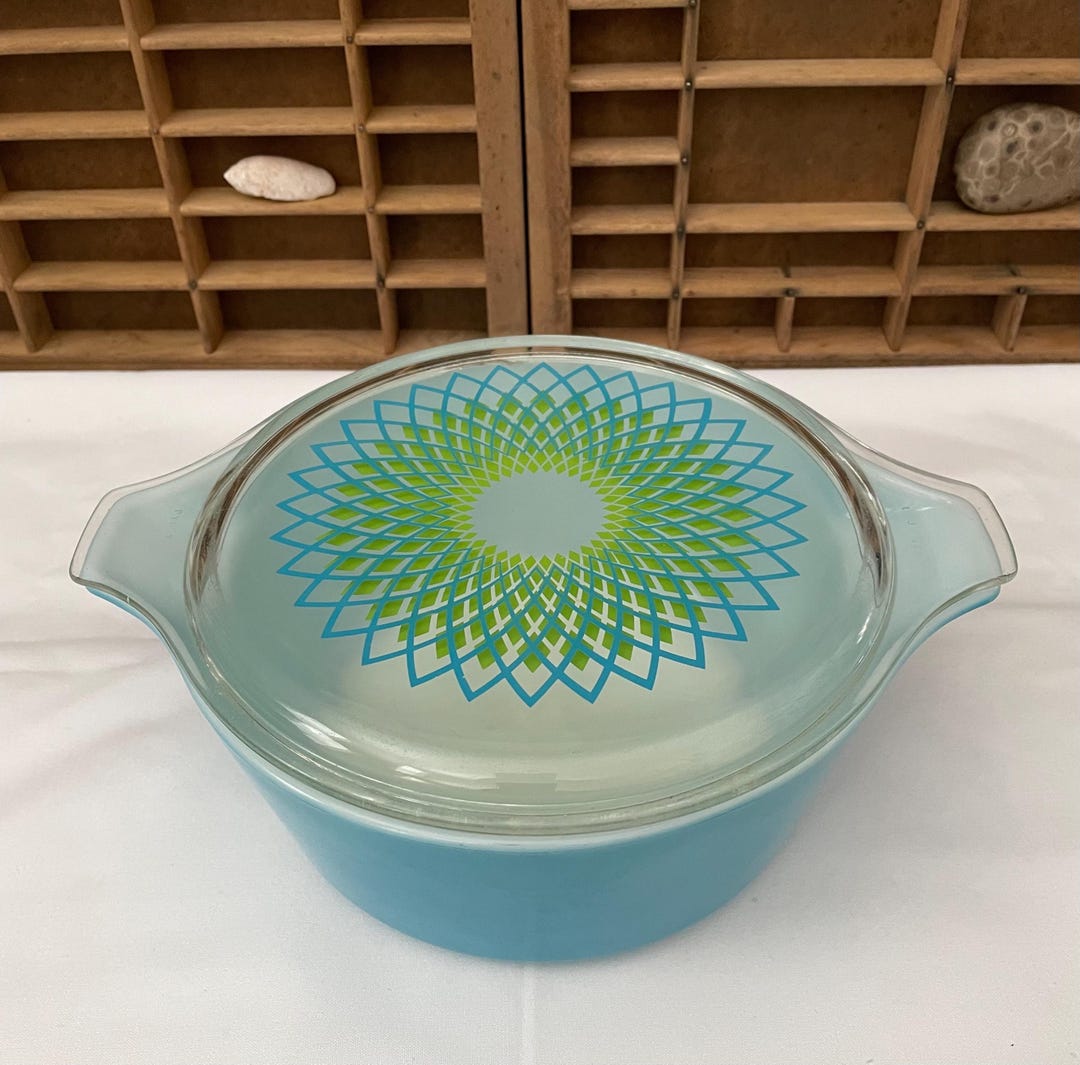 Pyrex Spirograph 1960 Promotional Blue & Green 2.5 QT 475 Casserole - Etsy