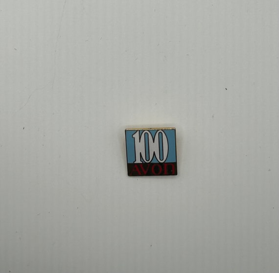 Vintage Avon 100 Pin - Gem