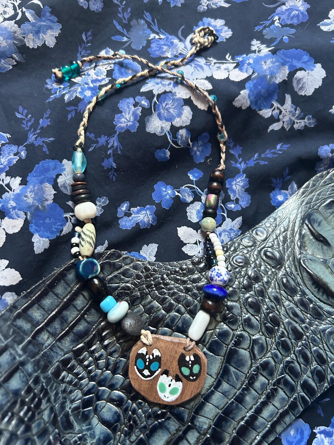 Httyd Night Light Nightfury Beaded and Painted Wood Necklace OOAK Metal ...