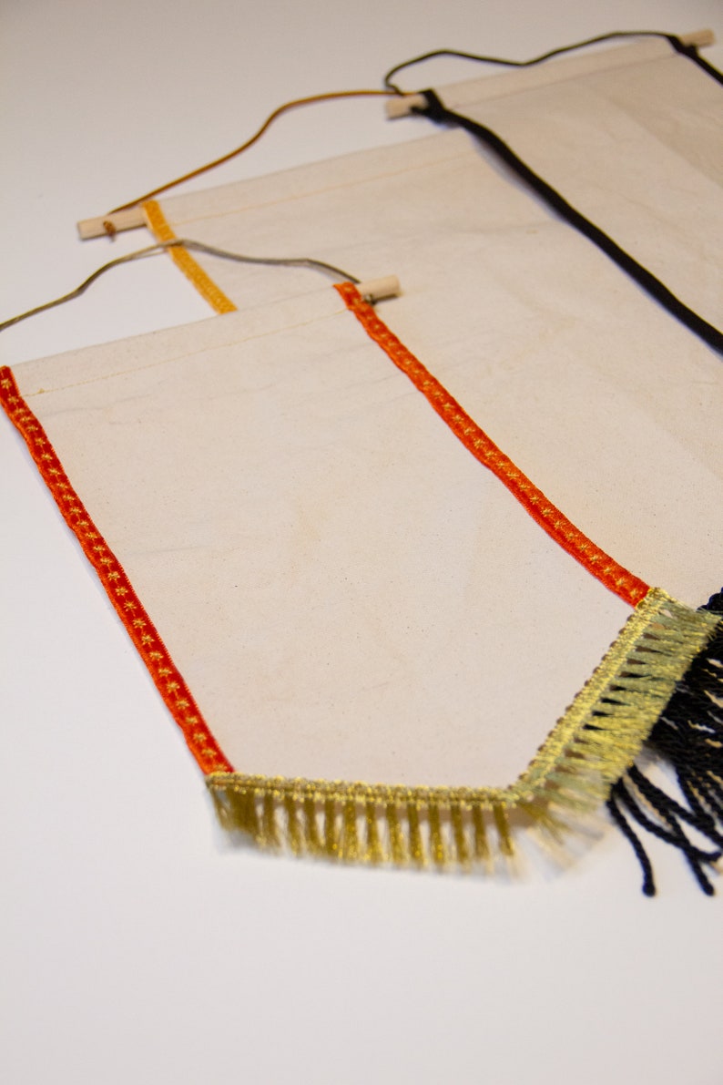 Enamel Pin Banner Display Customizable - Etsy