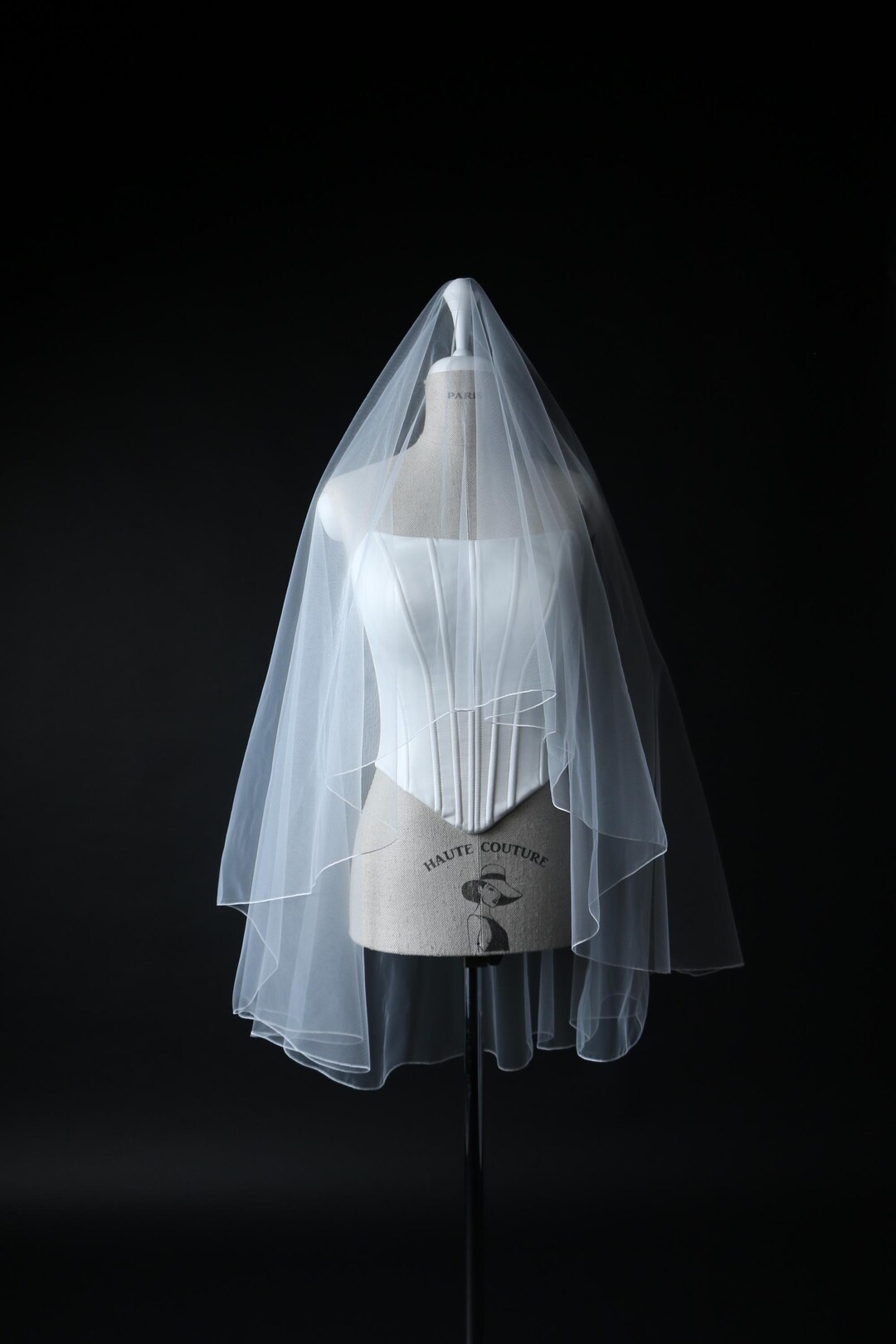 Elegant Soft Tulle Wedding Veil With Pencil Edge Fingertip to Cathedral ...