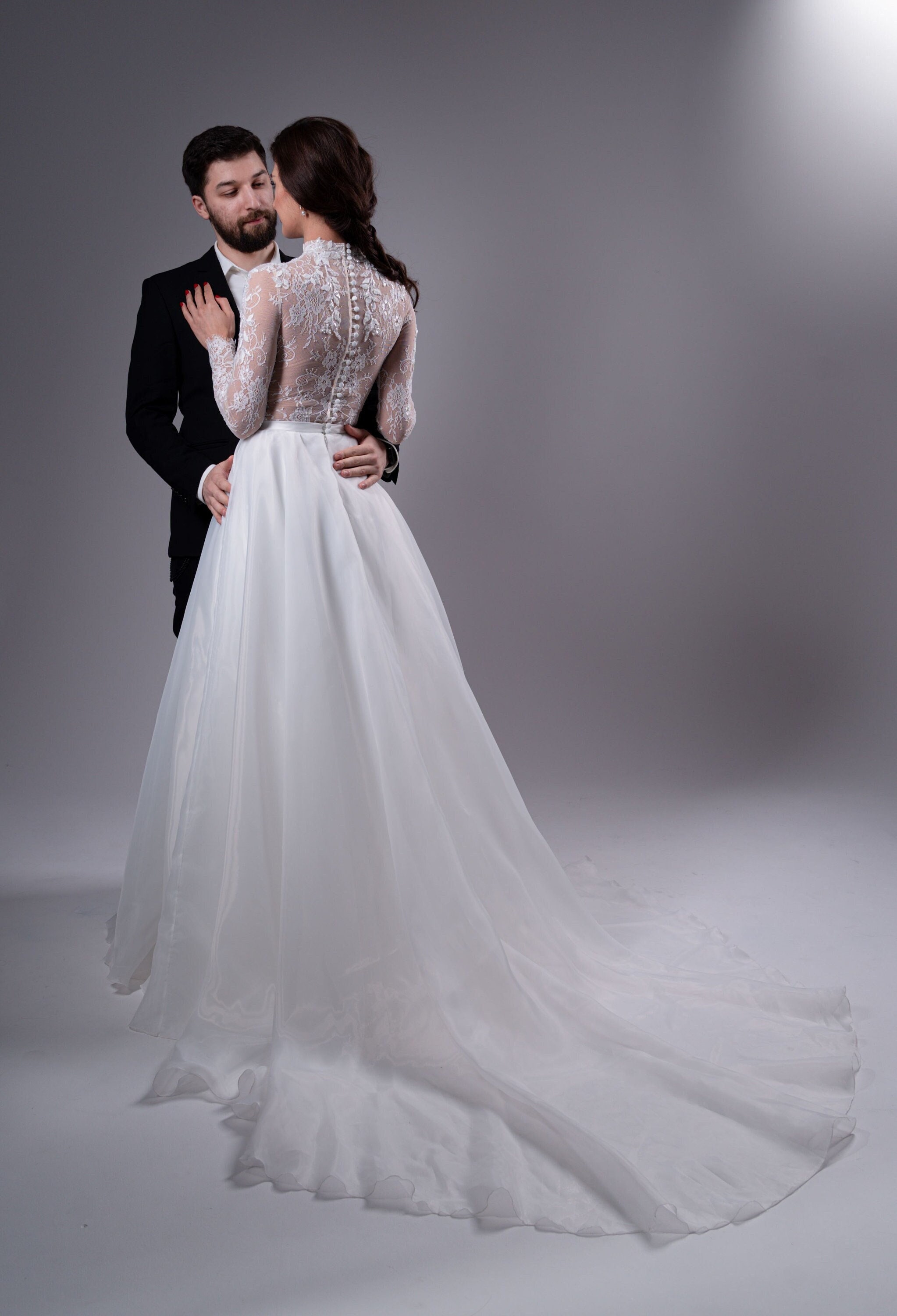 Long Train Wedding Dress Bridal Gown With Wings Lace - Etsy