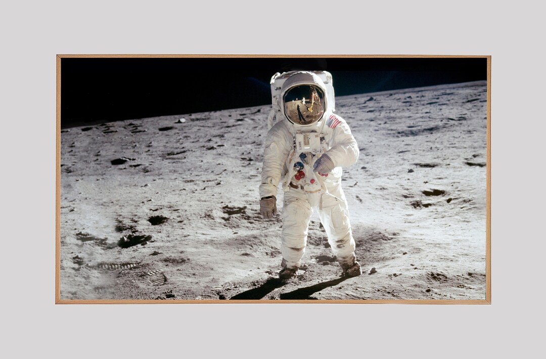 Samsung Frame TV Art: Apollo 11 Moonwalk Photo (instant Download) - Etsy