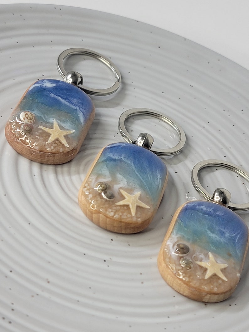Seashells, Starfish and Ocean Waves Wood Keychain Handmade With REAL ...