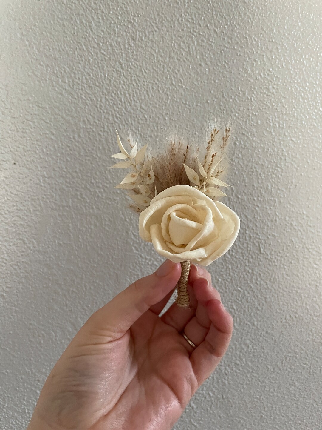 Cream Wedding Boutineer for Boho Theme Wedding, Groom Boutonniere With ...