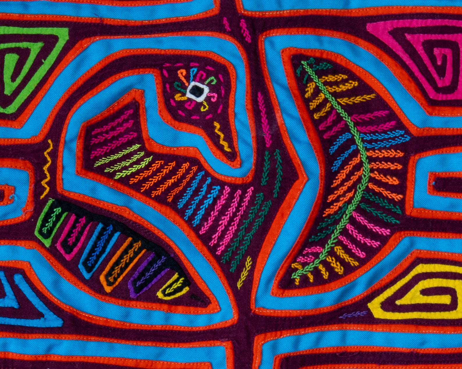 Handsawn Colombian Mola Abstract Swan Design - Etsy