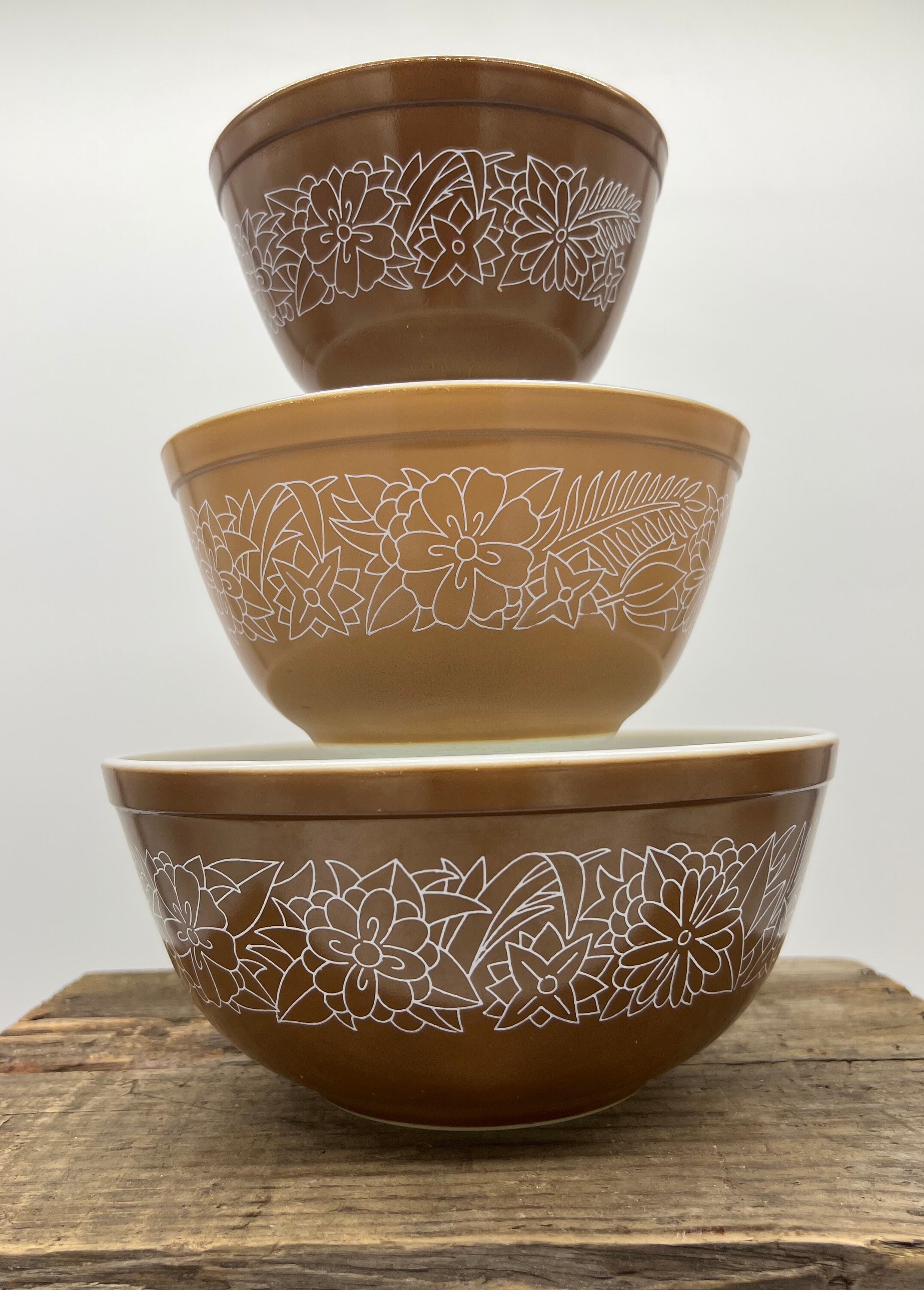 Vintage Set of 3 Pyrex Woodland Brown Nesting Bowls - Etsy