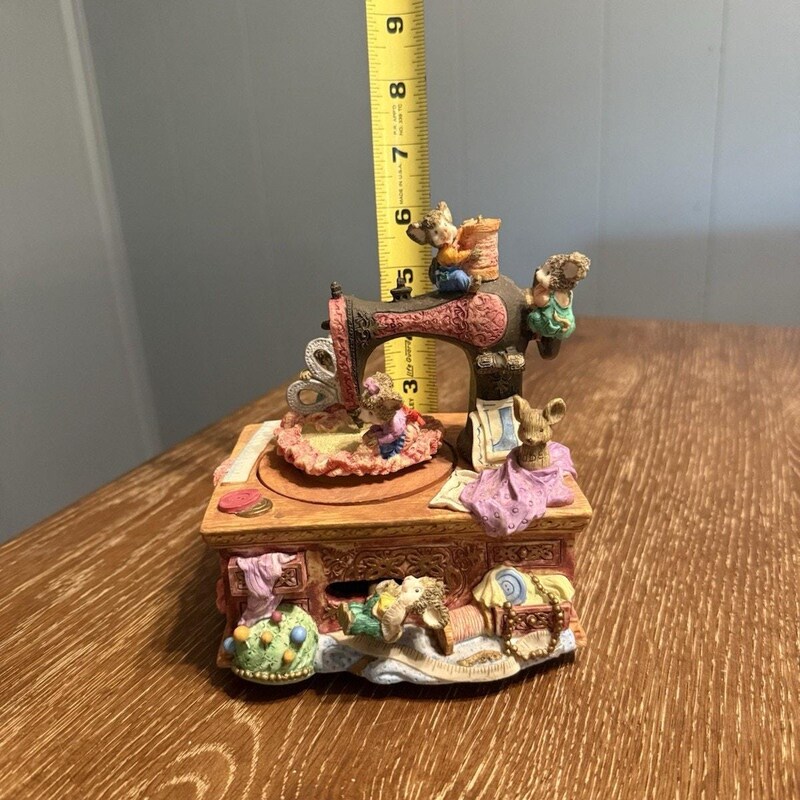 Vintage Music Box - Etsy
