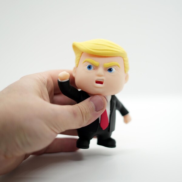 Trump Fight Statue - Etsy