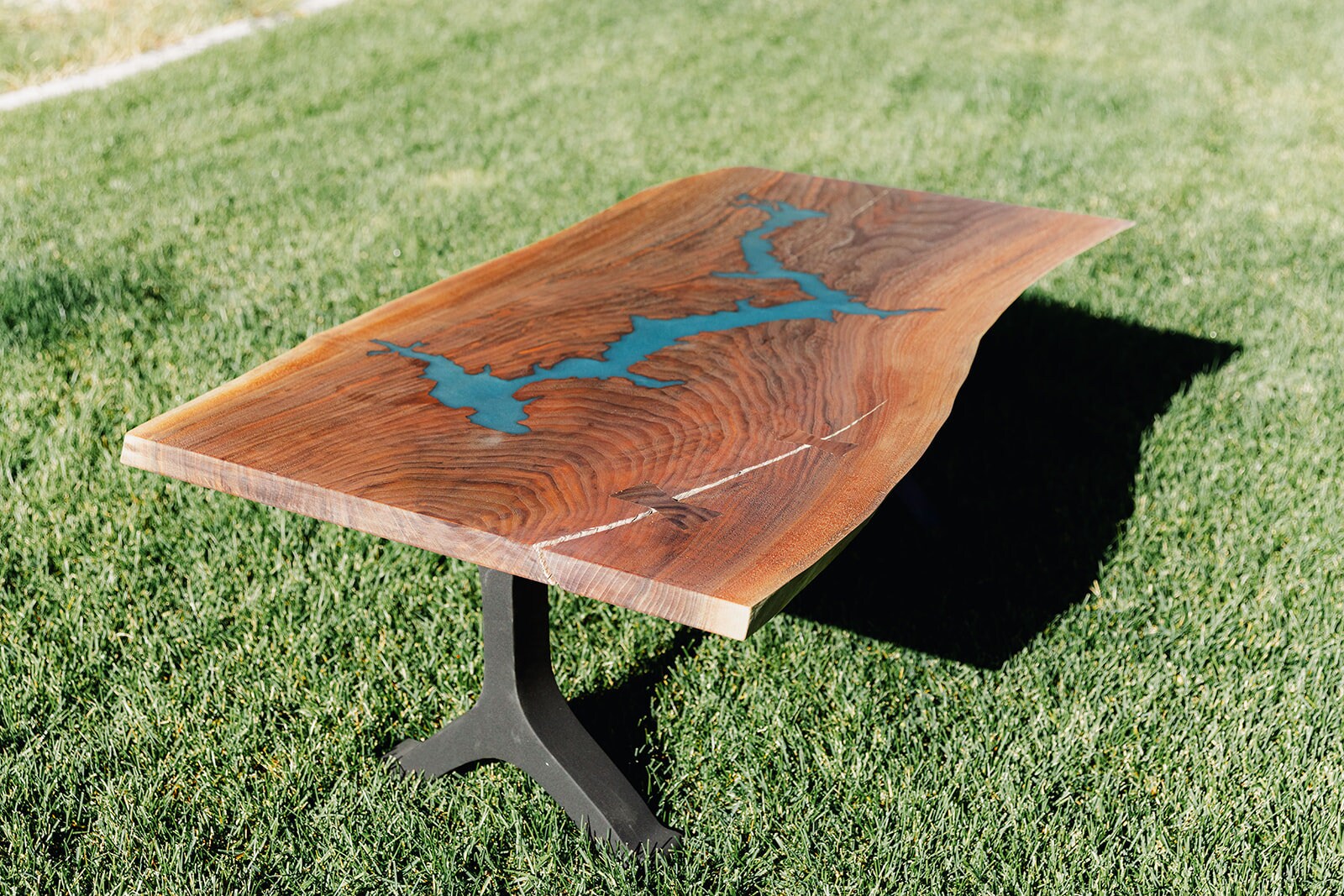 Lake Coeur D'alene Coffee Table, Live Edge Table, Walnut Epoxy Table ...