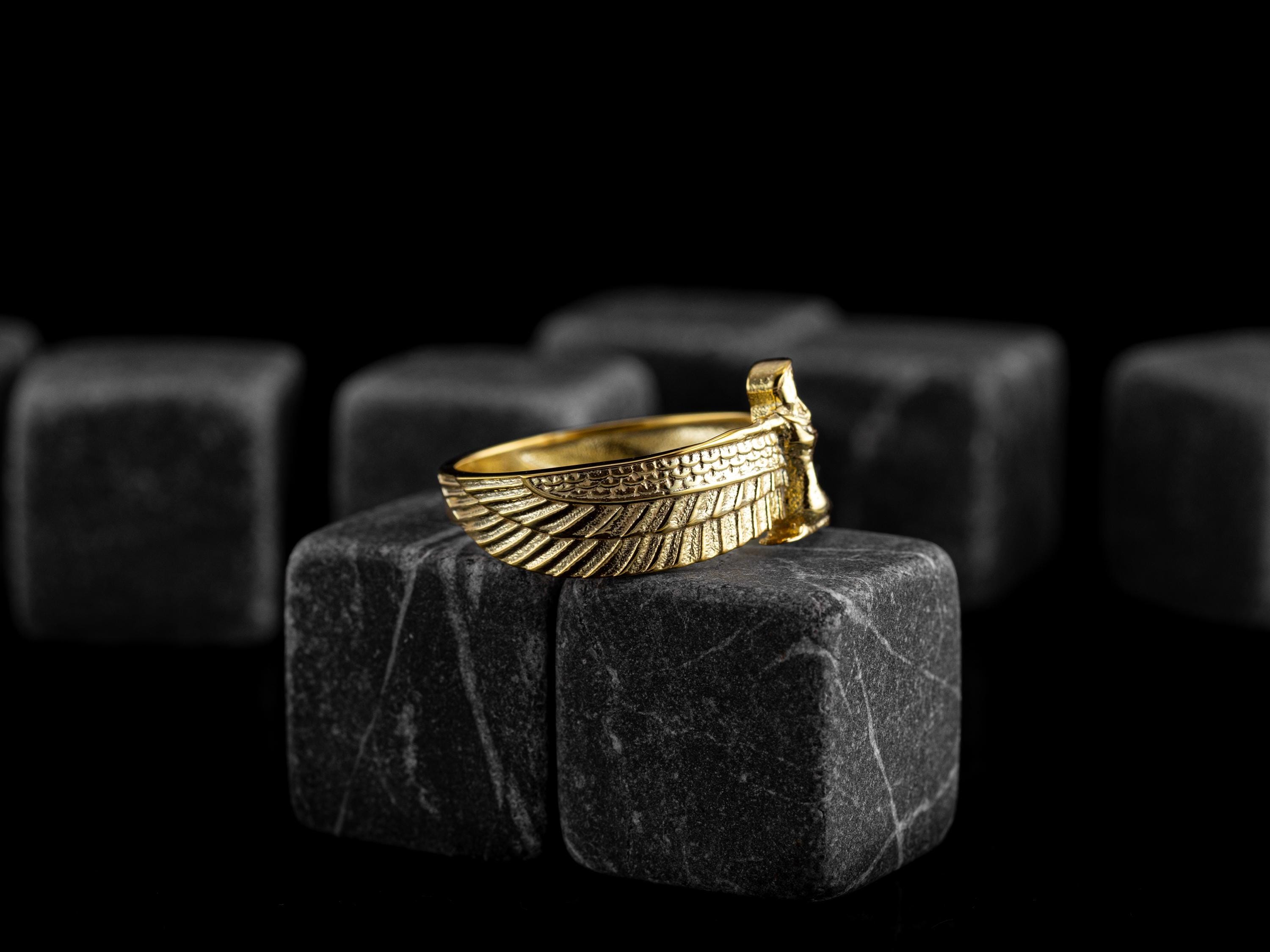 Egyptian Isis 18K Gold Rings, Ancient Egypt Goddess Isis Solid Gold Men ...